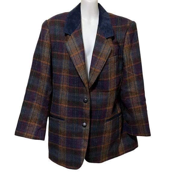 Vintage | Jackets & Coats | Vintage International Scene Plaid Blazer ...